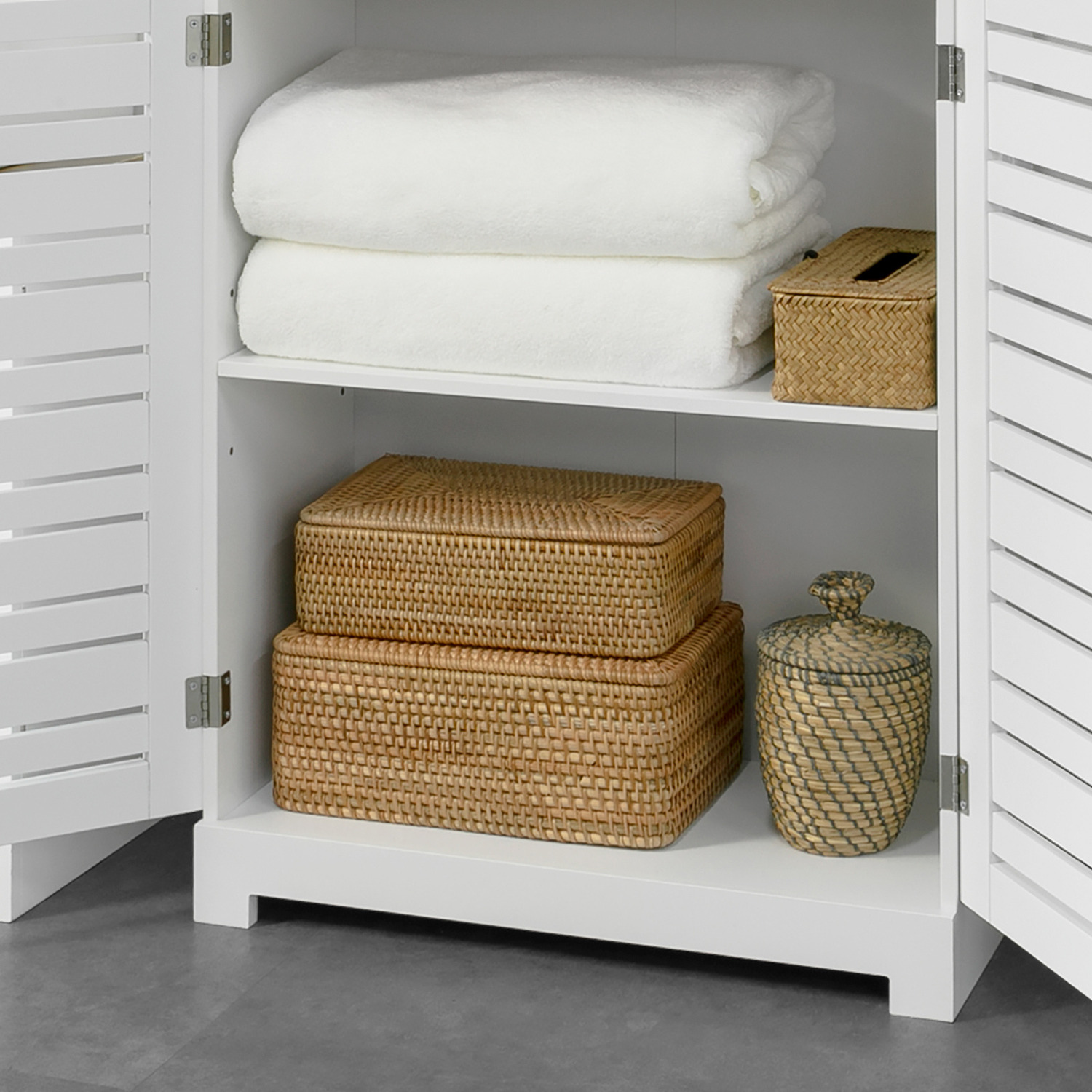 SoBuy Bathroom Storage Cabinet Cupboard with 2 Slatted Doors
