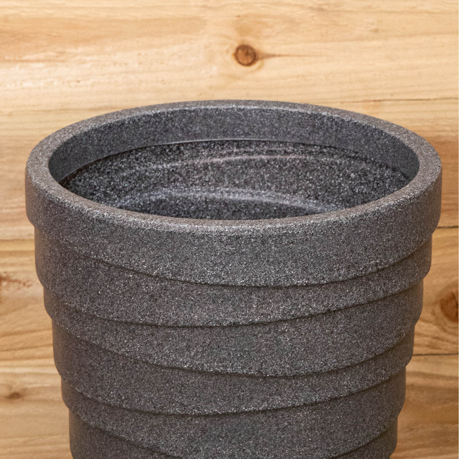 Medium Garden Trojan Plant Pot