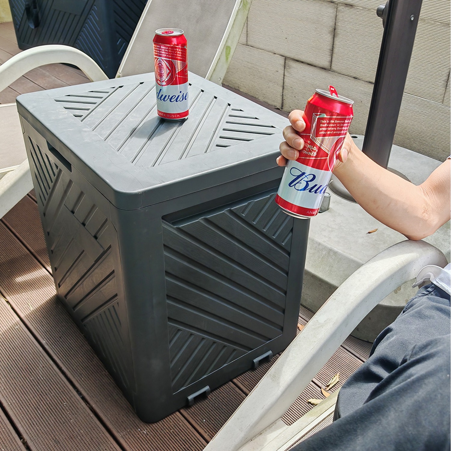 120L Outdoor Storage Box