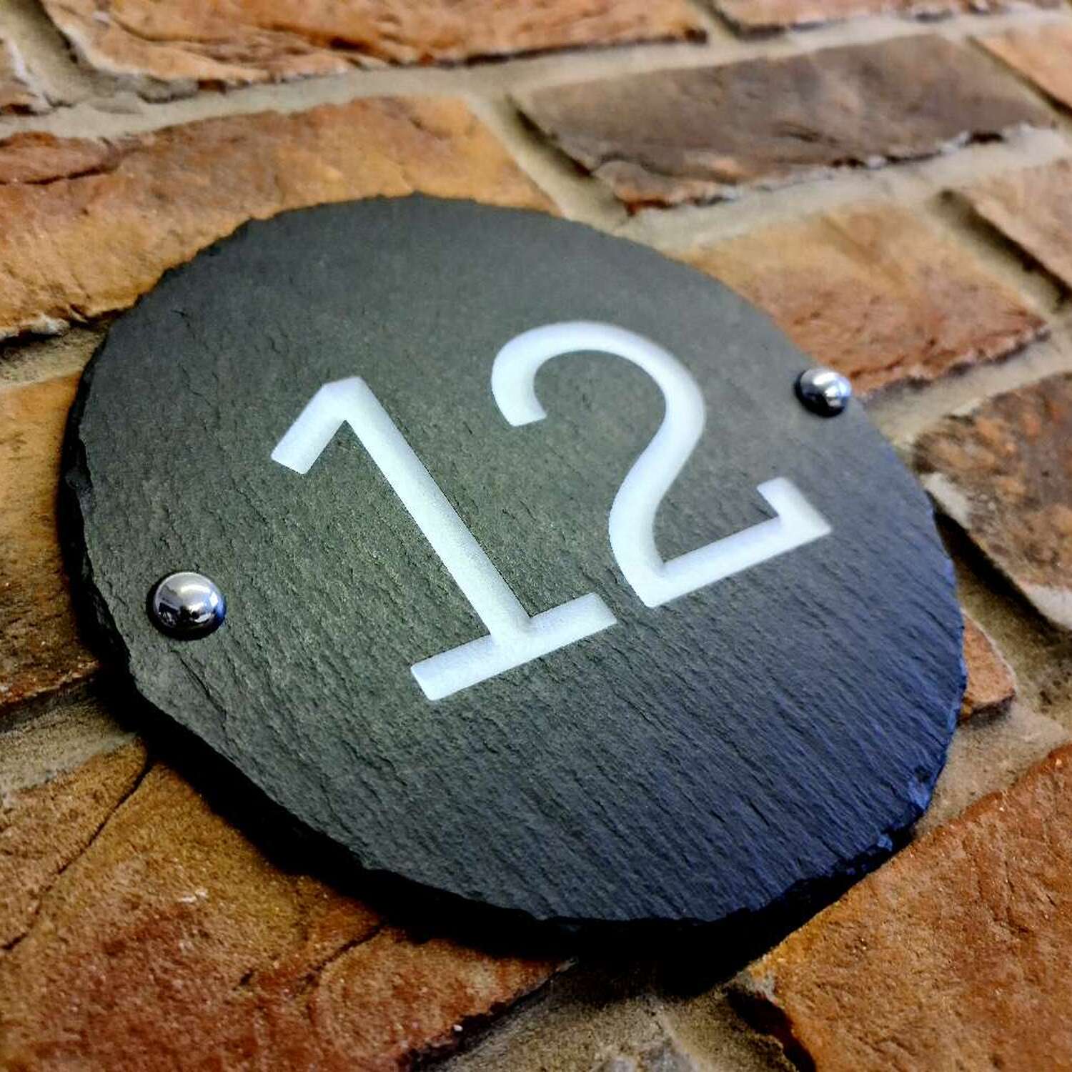 Round Rustic Slate House Number 18cm - Number 2