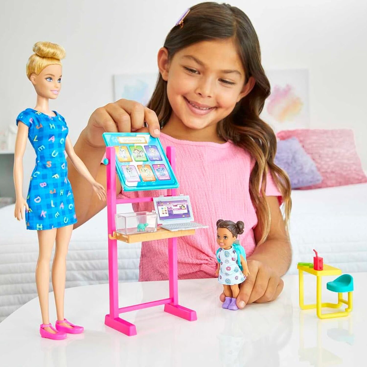 Barbie Careers Teacher Playset with Blonde Fashion Doll