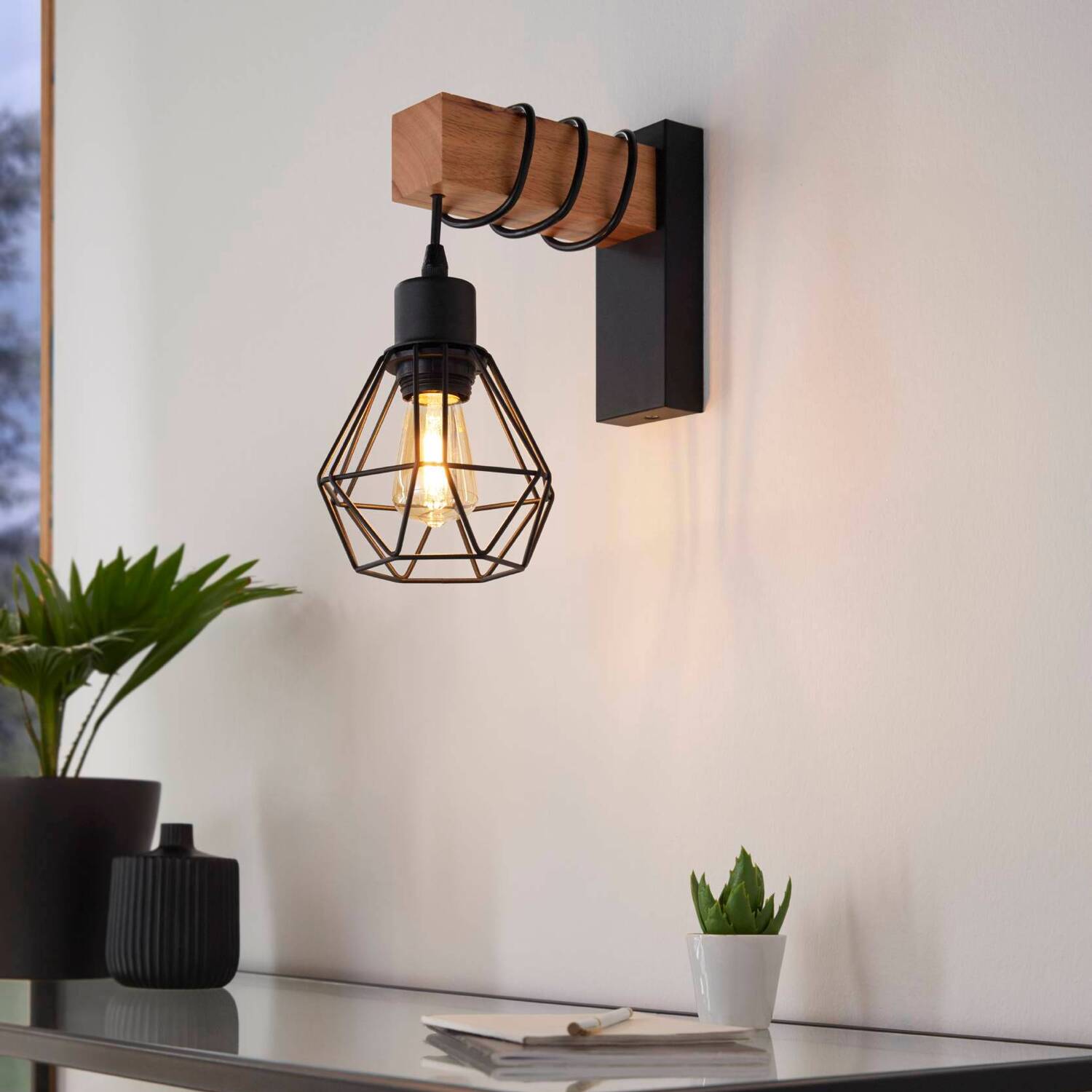 EGLO TOWNSHEND 5 BlackOak Wall Light