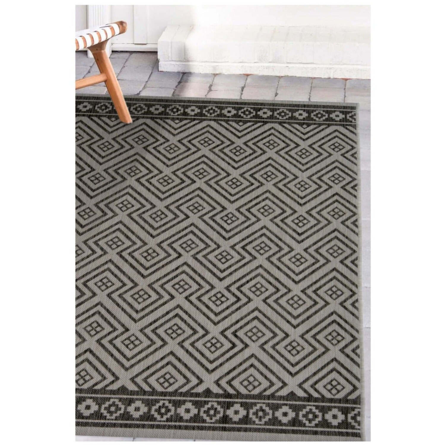 County Collection Geo Rug