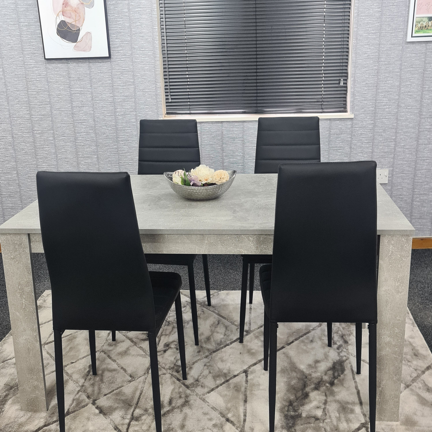 Dining Table and 4 Black Metal Chairs Dining Set