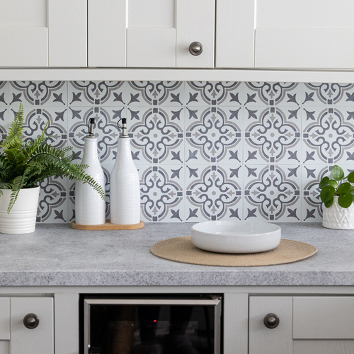 JAMILA GREY Self-adhesive Wall Tiles (6 tiles)