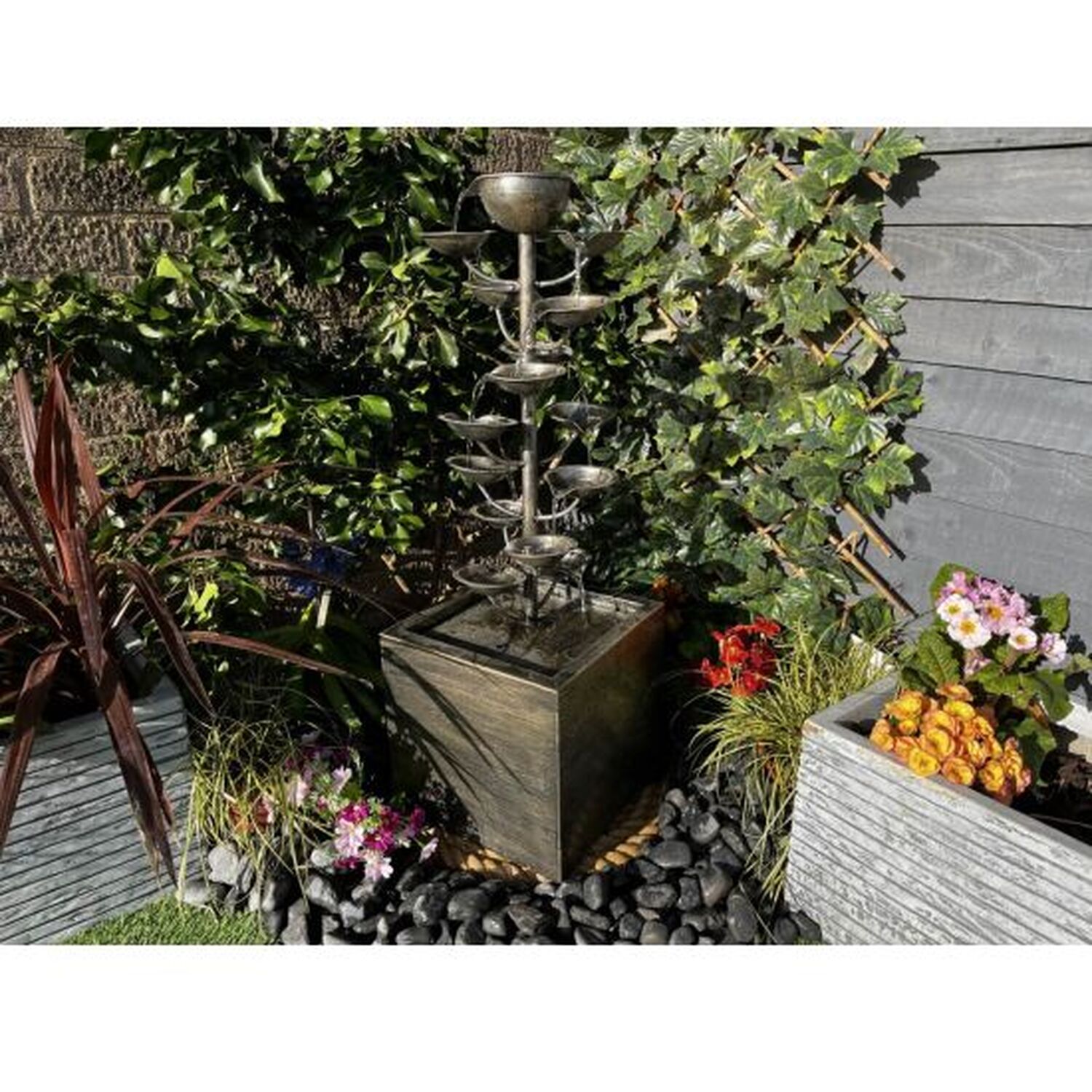 Zinc Pouring Cups Modern Metal Solar Water Feature