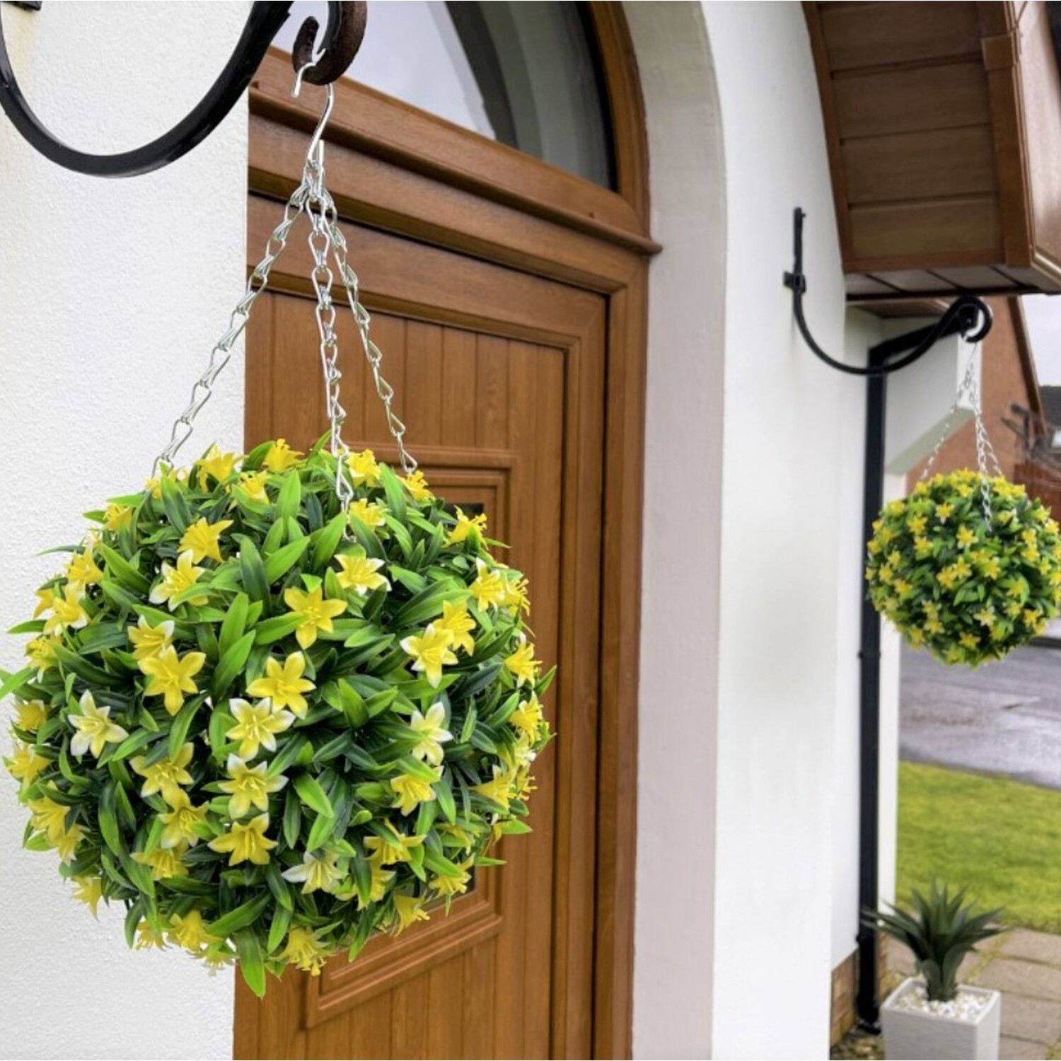 Best Artificial 28cm Yellow Lily Hanging Basket Flower Topiary Ball