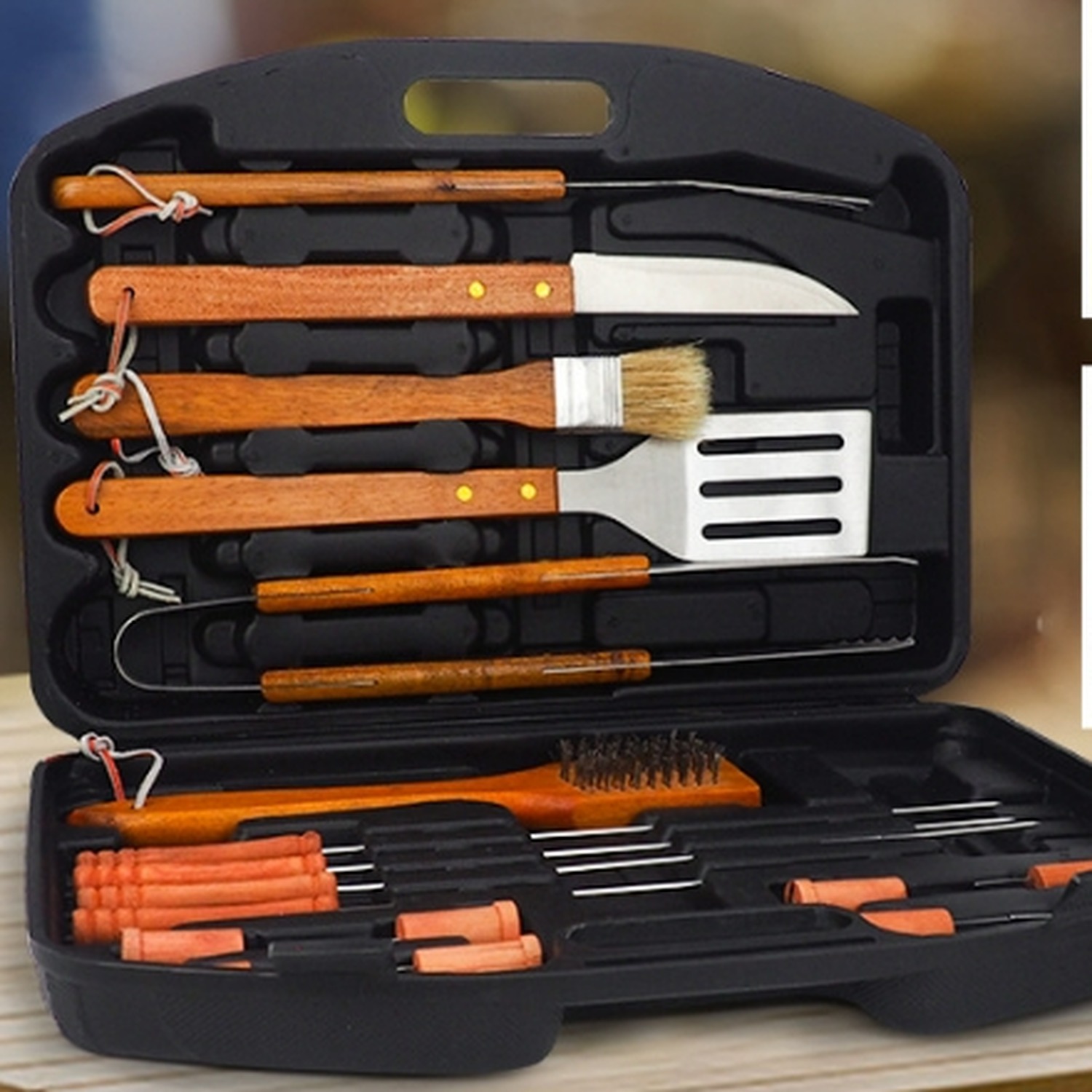 18 Pieces Stainless Steel Barbecue Equipment Kit
