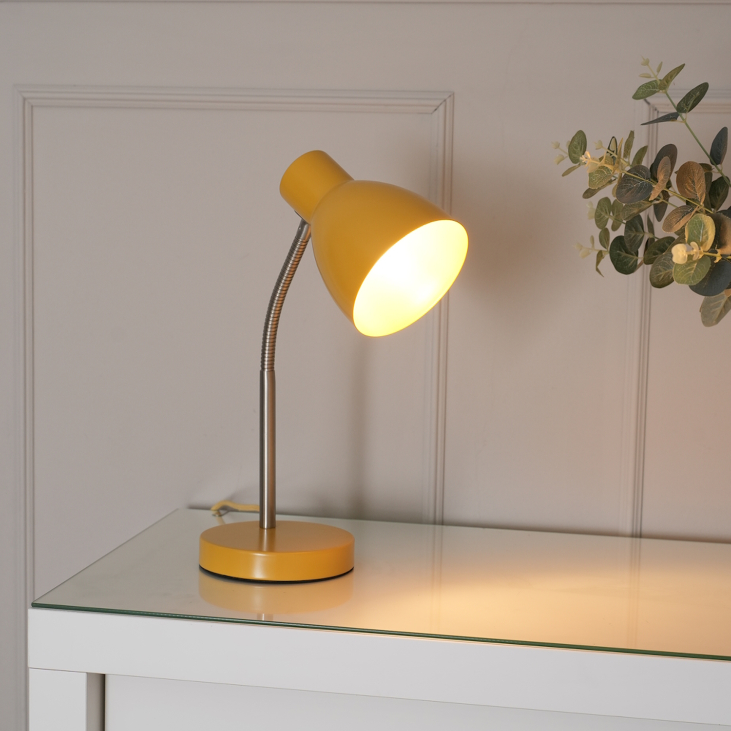 Keela Adjustable Flexi Neck Desk Lamp
