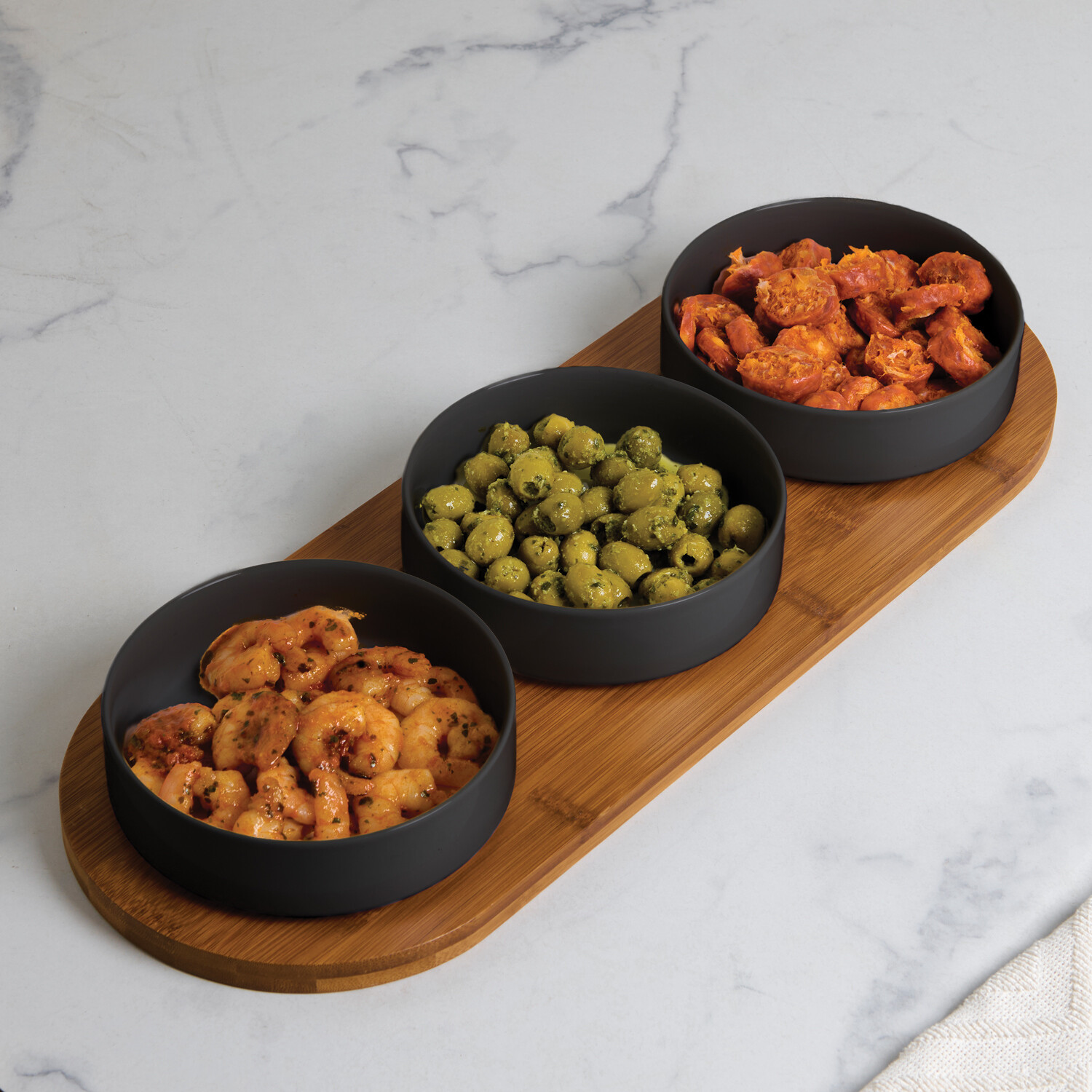 Set of 3 Serving Bowls with Tray