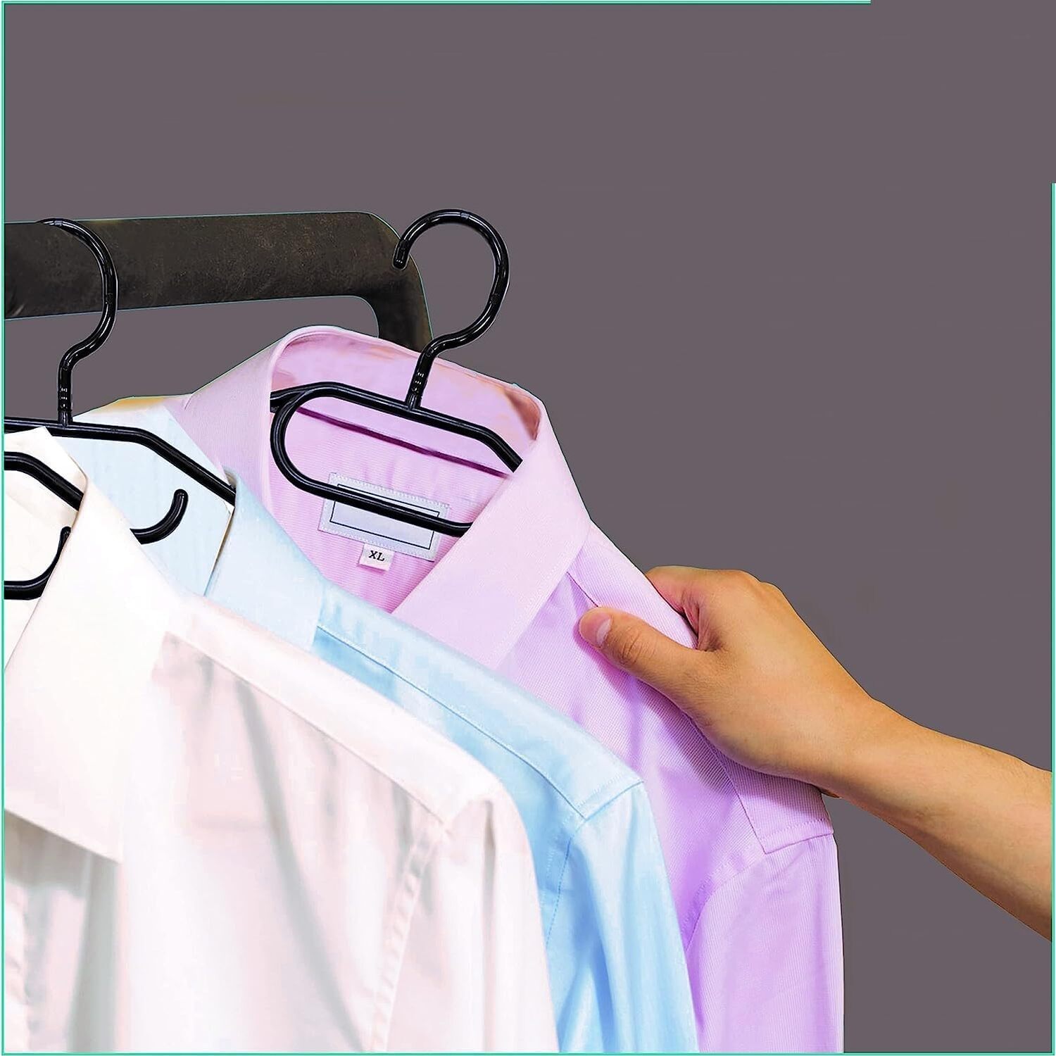 Pack of 20 Swivel Clothes Hangers Nonslip Plastic Coat Hangers
