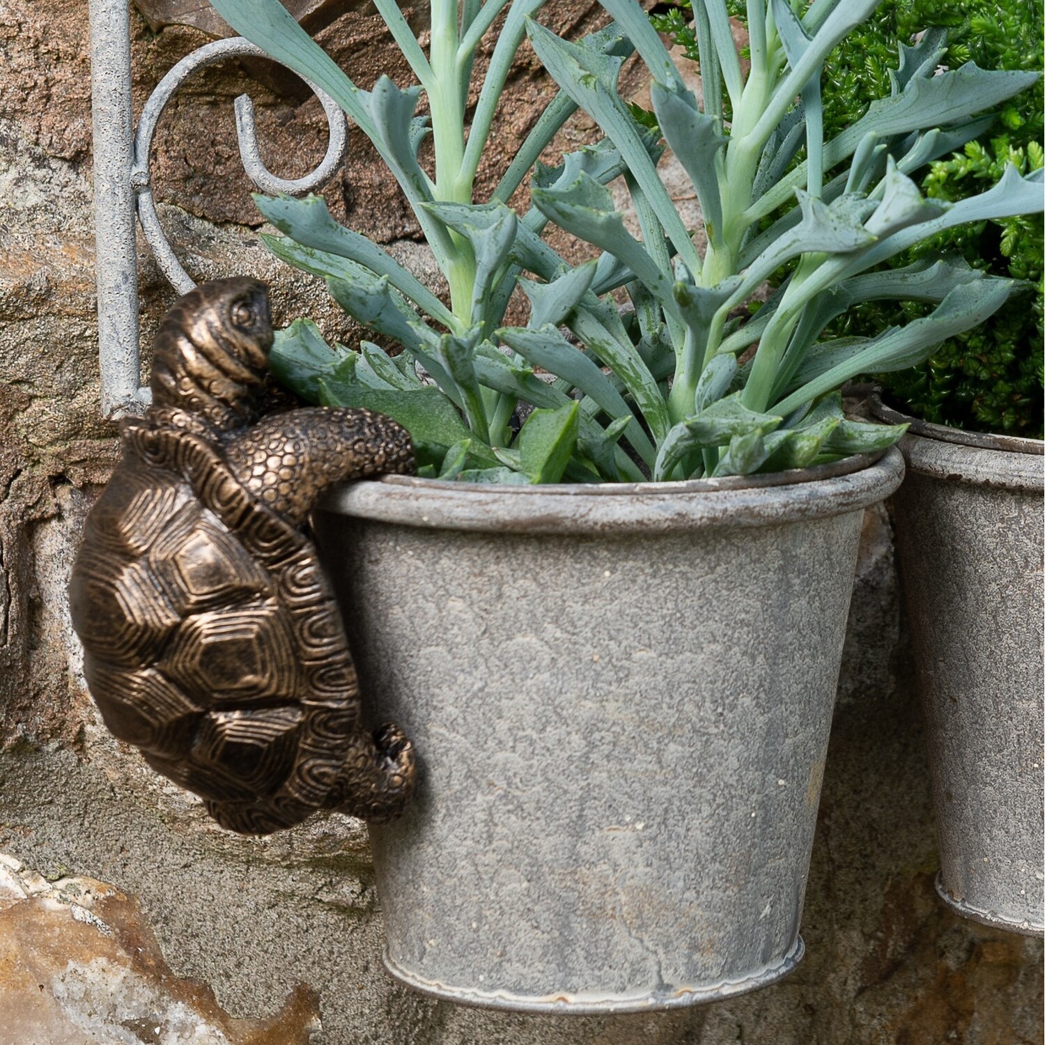 Tortoise Plant Pot Hanger