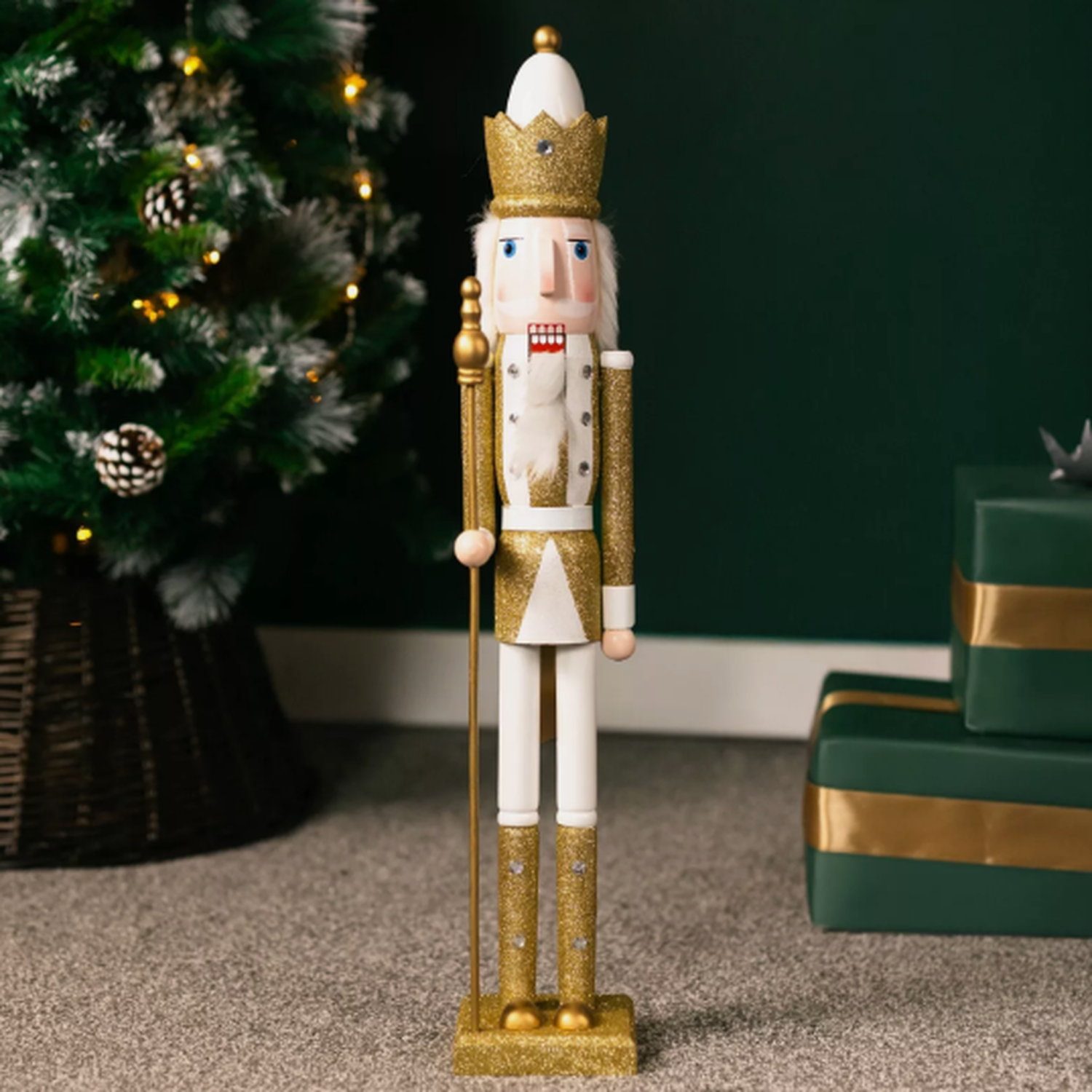 Christmas White and Gold Nutcrackers