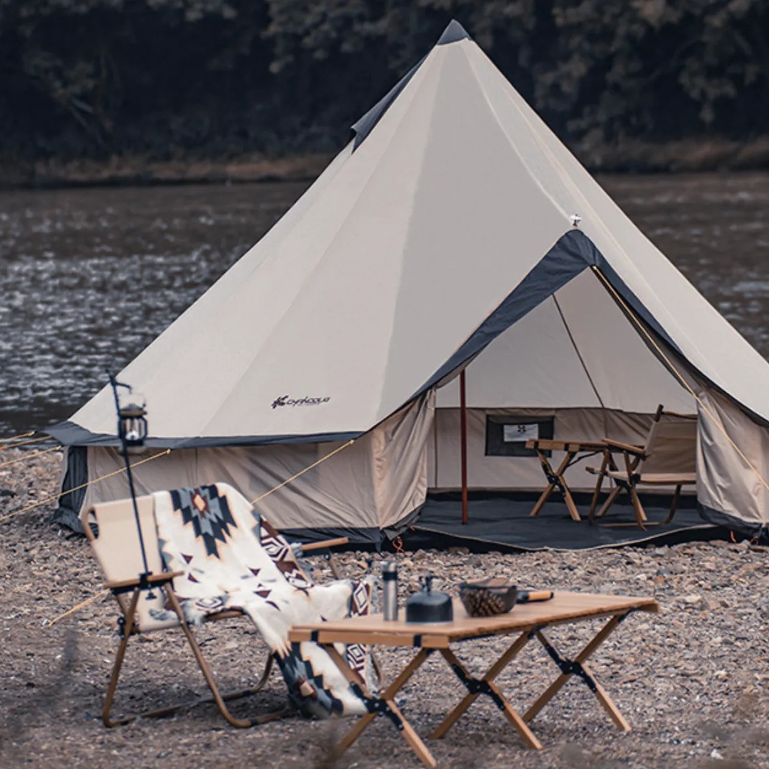 8 Person Outdoor Glamping Tent