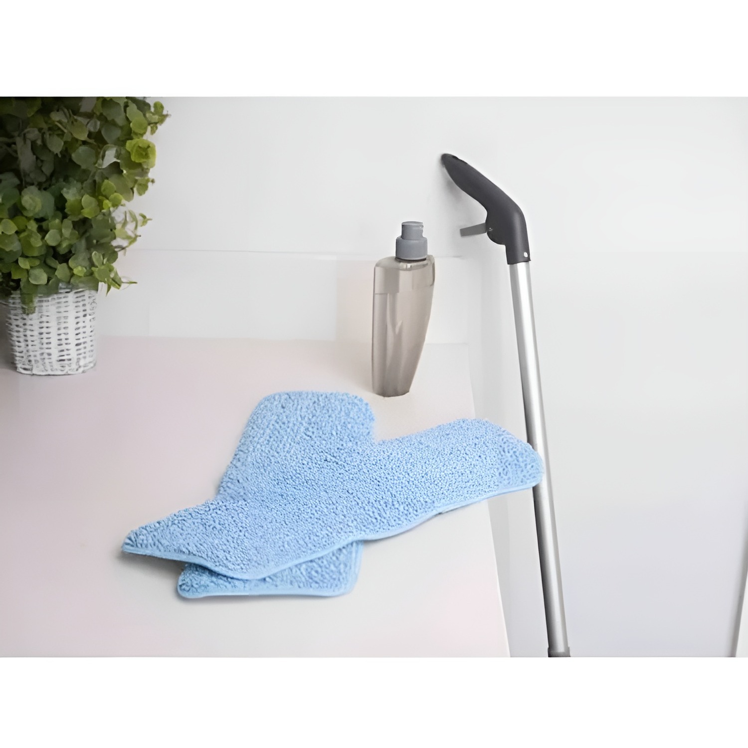 2 in 1 Spray And Microfiber Mop